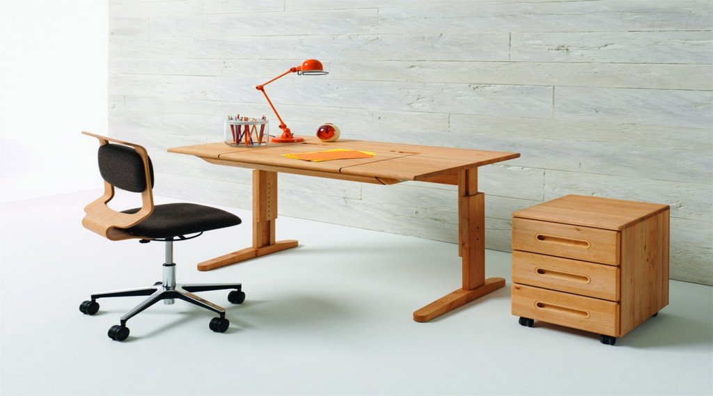 Buy #1 Luxury Wooden Study Table Dubai | Latest Designs 2024